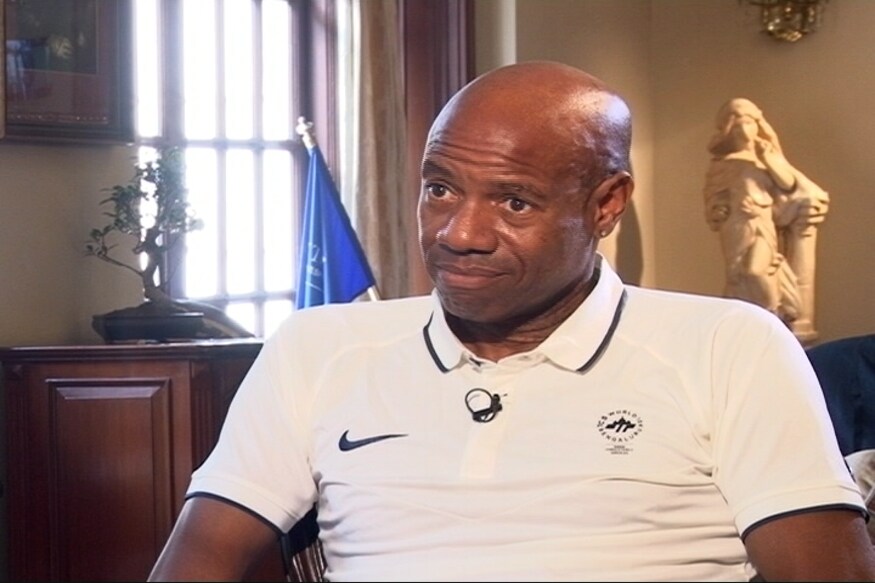 Mike Powell, 52, Aiming for Long Jump Medal at Rio 2016 - News18