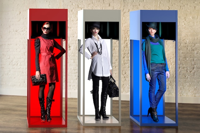 World's First Holographic Intelligent Mannequin Goes on Display - News18