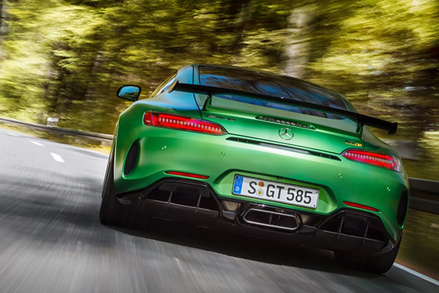 Mercedes-AMG GT R Is a Green Beast Built for the Tracks | Auto News ...