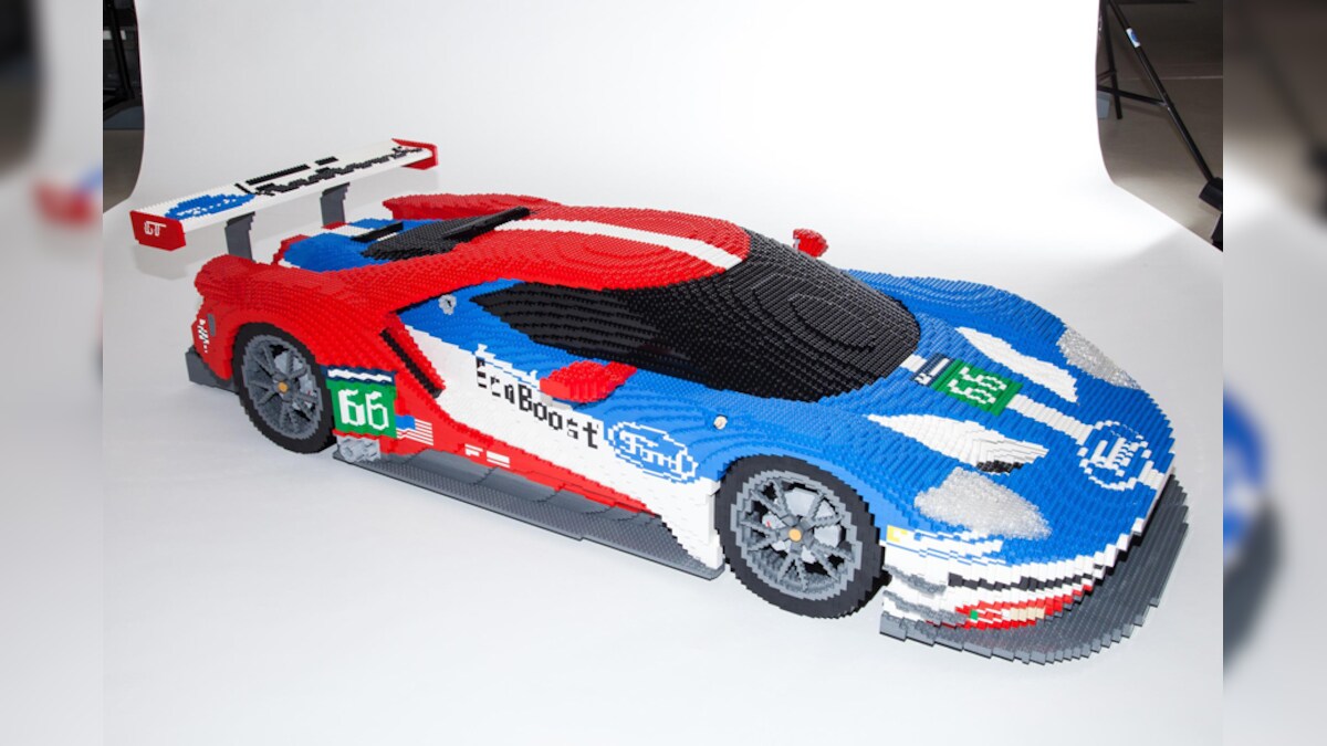 Lego Ford GT and GT40 Take the Le Mans Fever to a New High