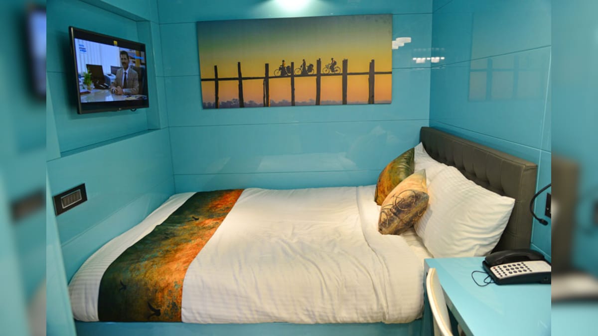 This Portable Hotel Made of Shipping Containers Can Give Ordinary ...