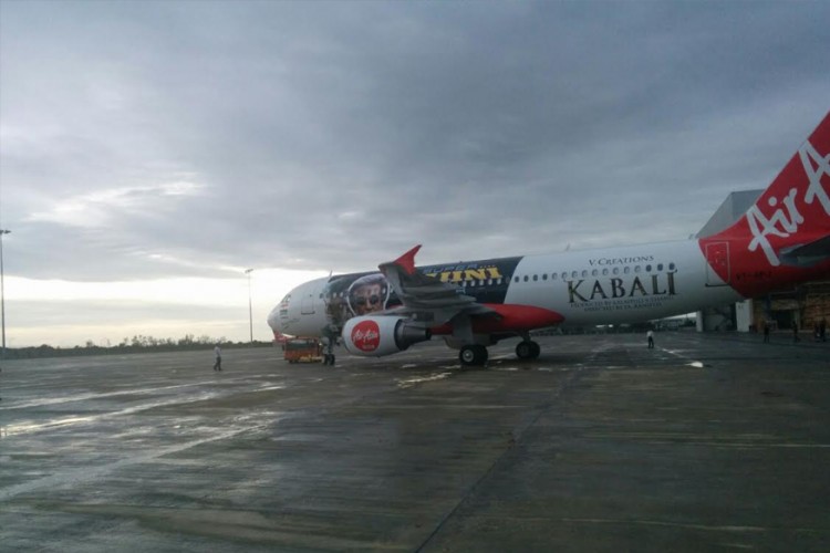 AirAsia Rebrands Aircraft in Rajinikanth's 'Kabali' Way | Movies News ...