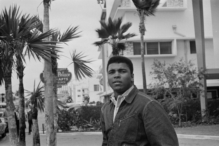 Muhammad Ali Birth Anniversary: Remembering Boxing Legend and Humanitarian