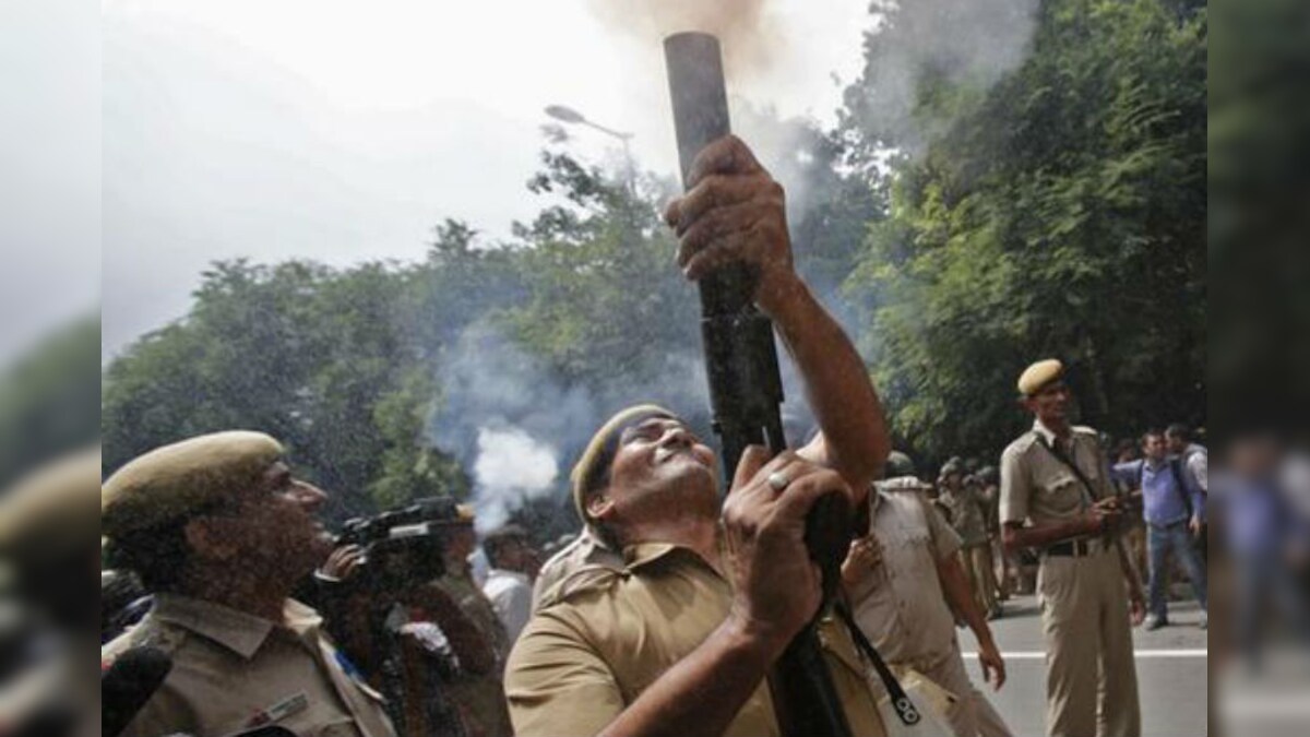 Police Constable Dies After Teargas Shell Exploded in Kashmir - News18