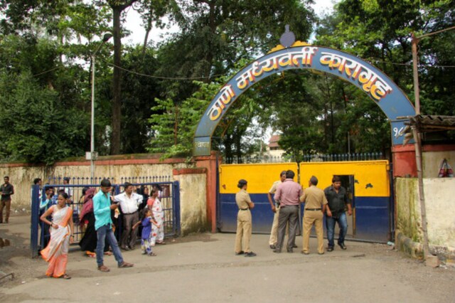 Thane Central Jail Inmates to Soon Start FM Radio Station - News18