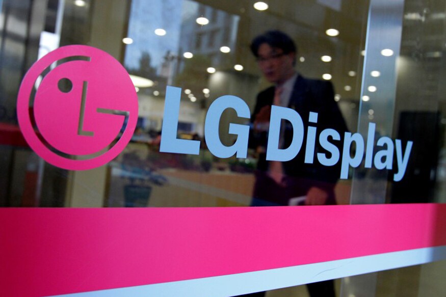 LG Display to Invest $1.75 Billion to Boost Flexible OLEDs
