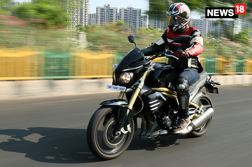 Mahindra Mojo Review: The Premium Tourer You Can't Ignore - News18