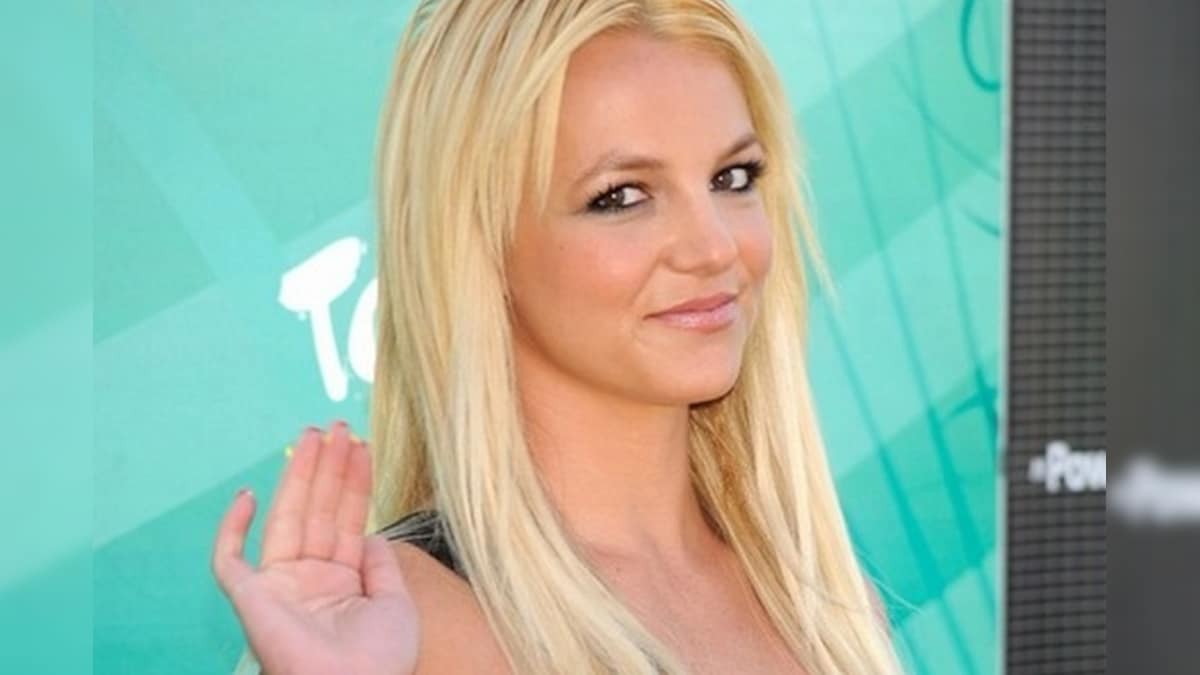 Britney Spears Shares Video of Her Accident in Which Her Foot Broke ...