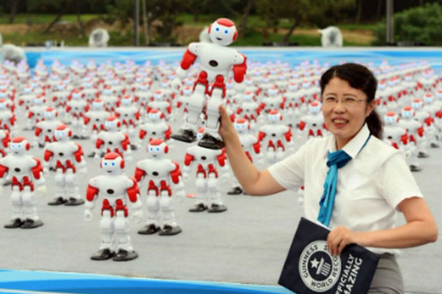 Over 1,000 Dancing Robots set Guinness Record in China