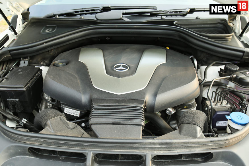 Mercedes-Benz GLS 350d 4MATIC Review: Is it Better than a Luxury Sedan ...