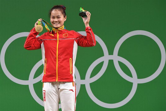 Rio 2016: China's Deng Wei Wins Weightlifting Gold With World Record As ...