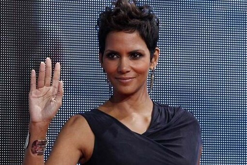Halle Berry Welcomes 50th Birthday With 'Open Arms' - News18