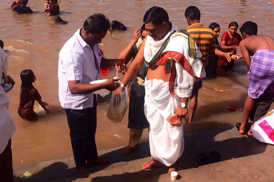 Krishna Pushkaram Festival Begins in Vijayawada, Thousands Take Holy ...
