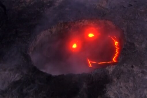 'Passive Aggressive' Volcano Flashes Smiley Face While Erupting - News18