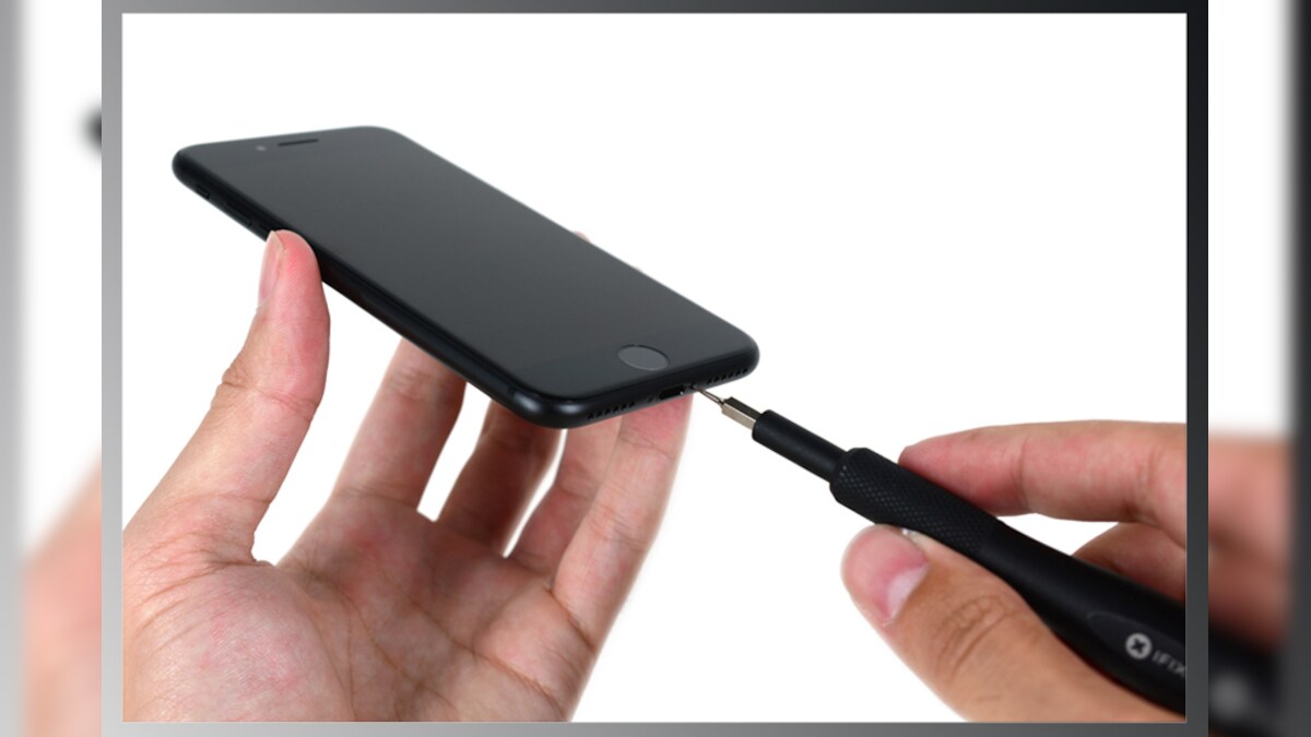 Apple iPhone 7 Teardown: The Latest Flagship Scores a 7 on ...