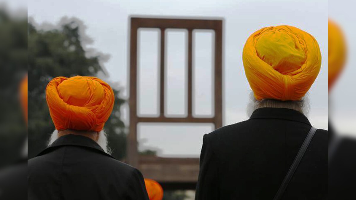 Pakistan Sikh Community Urges India to Open Kartarpur Border to ...