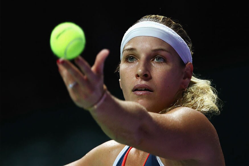WTA Finals: Cibulkova Stuns Kuznetsova to Reach Final