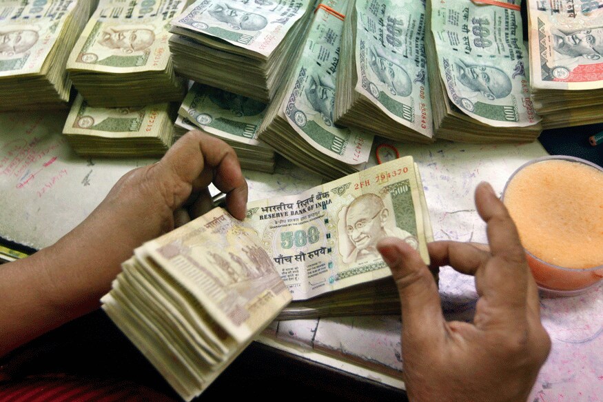 Delhi Police Seize Demonetised Currency Notes Of Rs 3 5 Crore News18