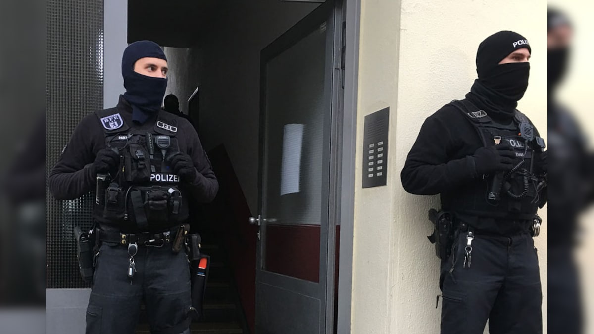 Police Raid Mosques, Flats Across Germany as Government Bans Islamist ...