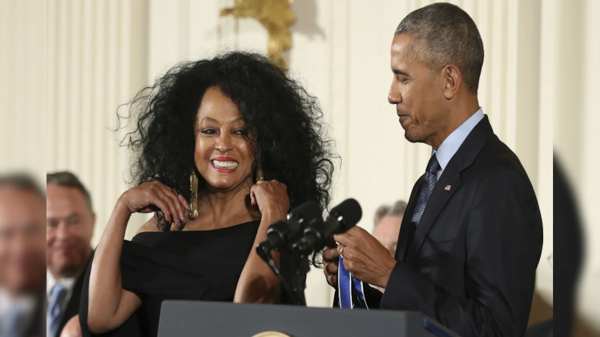 Obama Awards Medal Of Freedom To Springsteen, De Niro, Bill Gates Among ...