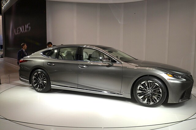 Detroit Auto Show 2017: Lexus LS Combines Luxury and Tech - News18