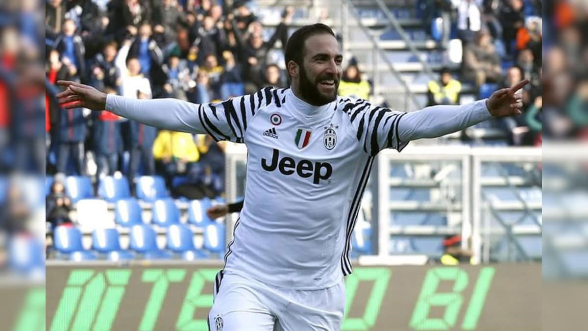Gonzalo Higuain Continues Goal Scoring Spree to Keep Juventus On Top ...