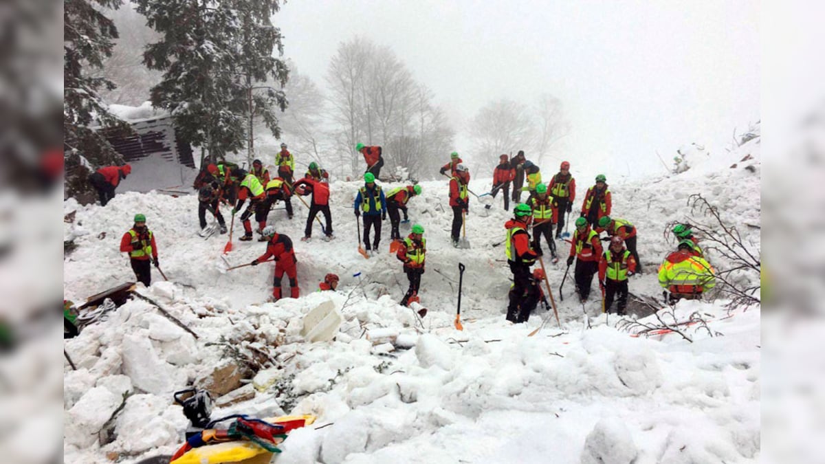 Final Toll For Italy Avalanche Stands at 29 as Recovery Ends