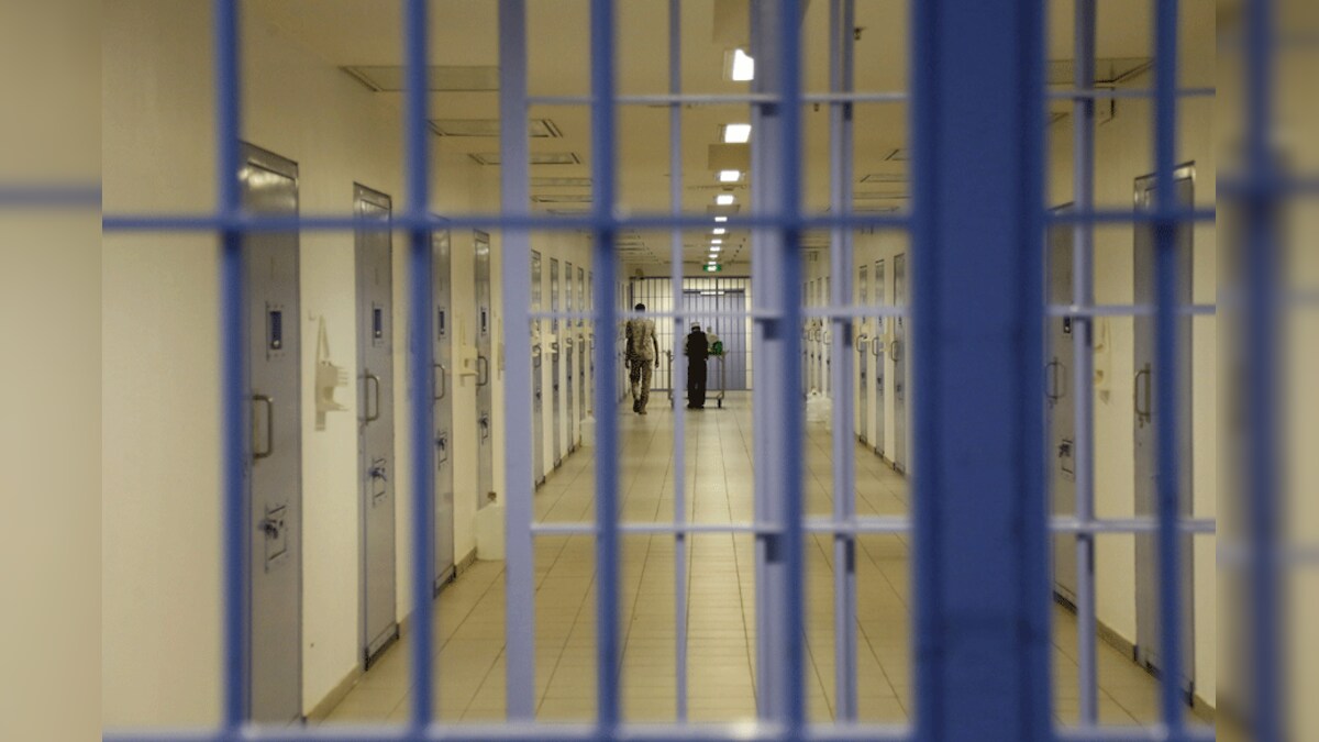 US Government Names Local Jails That Won't Hold Immigrants