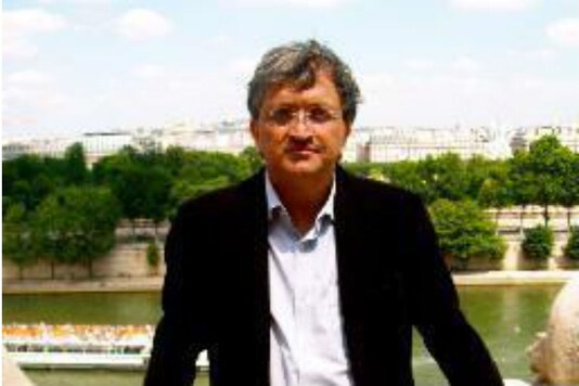 India's Survival as a United Country for 70 Years a Miracle: Historian Guha