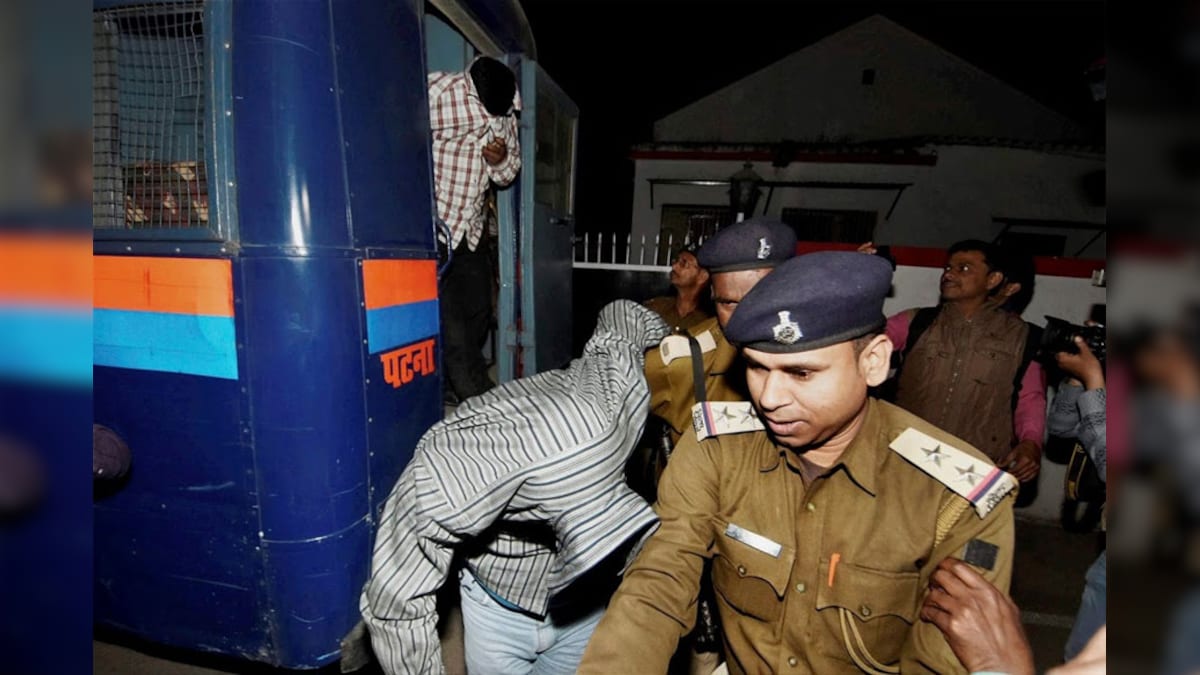 Bihar-cadre IAS Officers Lock Horns With State Govt - News18