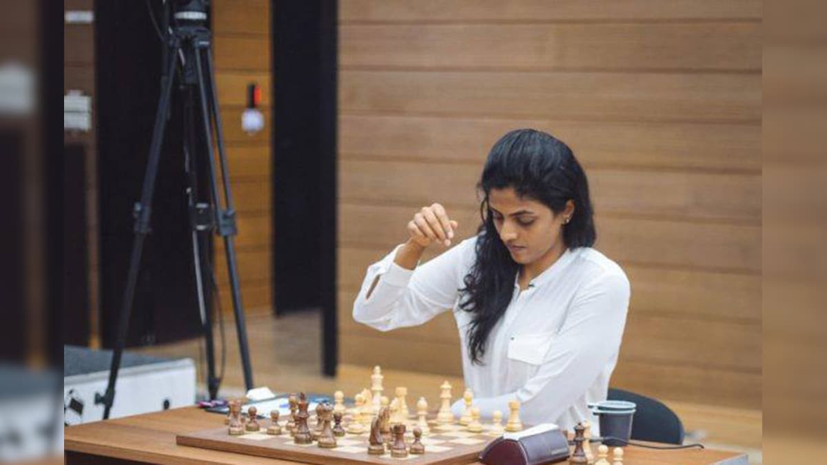 Harika Dronavalli Enters Semis of World Chess Championship