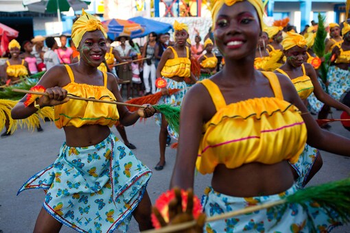 Haiti Celebrates Carnival With Colourful Costumes, High-Energy Dance ...