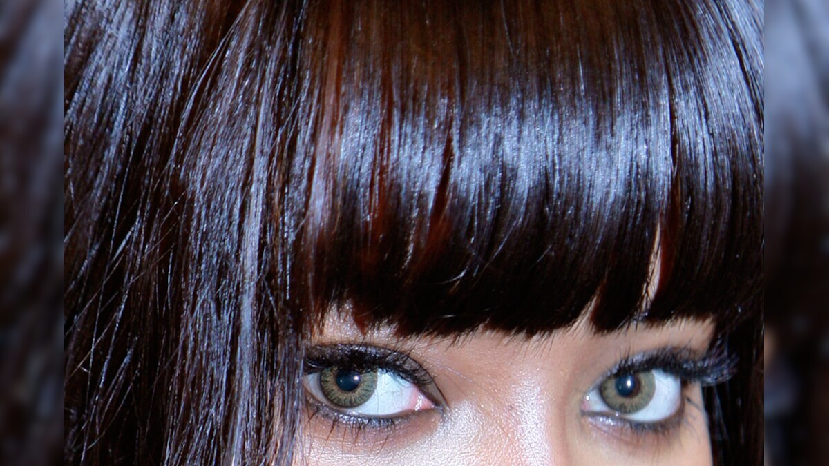 Hair Game: Blunt Bangs Are So Trendy For 2017