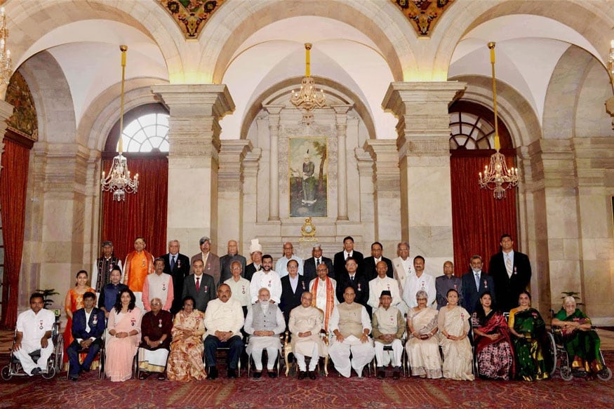 Padma Awards Ceremony 2017 at Rashtrapati Bhavan in New Delhi - News18