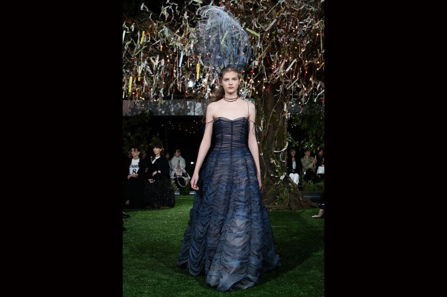 Dior - 2017 Spring/Summer Haute Couture Collection Show - News18
