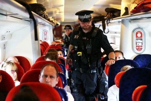 Armed Police Patrol British Trains For First Time Due to Manchester ...