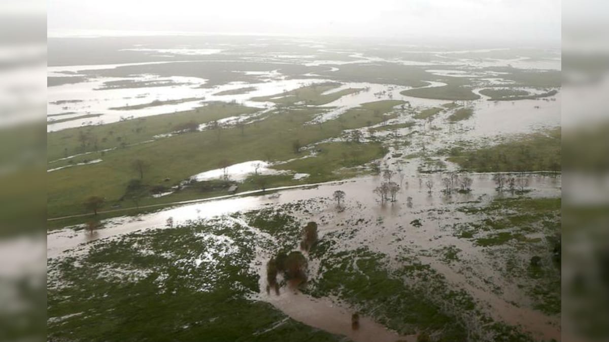 Cyclone Mora Hits Bangladesh, Hundreds of Thousands Evacuated - News18