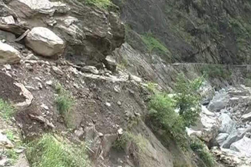 9 Dead, 6 Injured as Tempo Falls Into Gorge in J&K