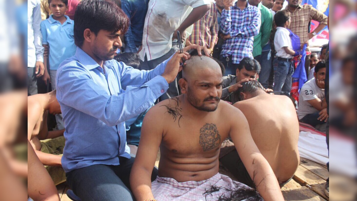 Hardik Patel Shaves Head, to Launch Nyaya Yatra Ahead of PM Visit - News18