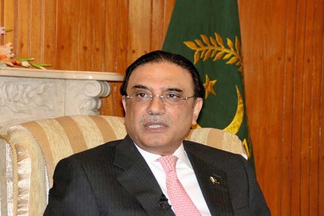 Pakistan Court Issues Notice to Ex-president Zardari for Hiding Assets ...