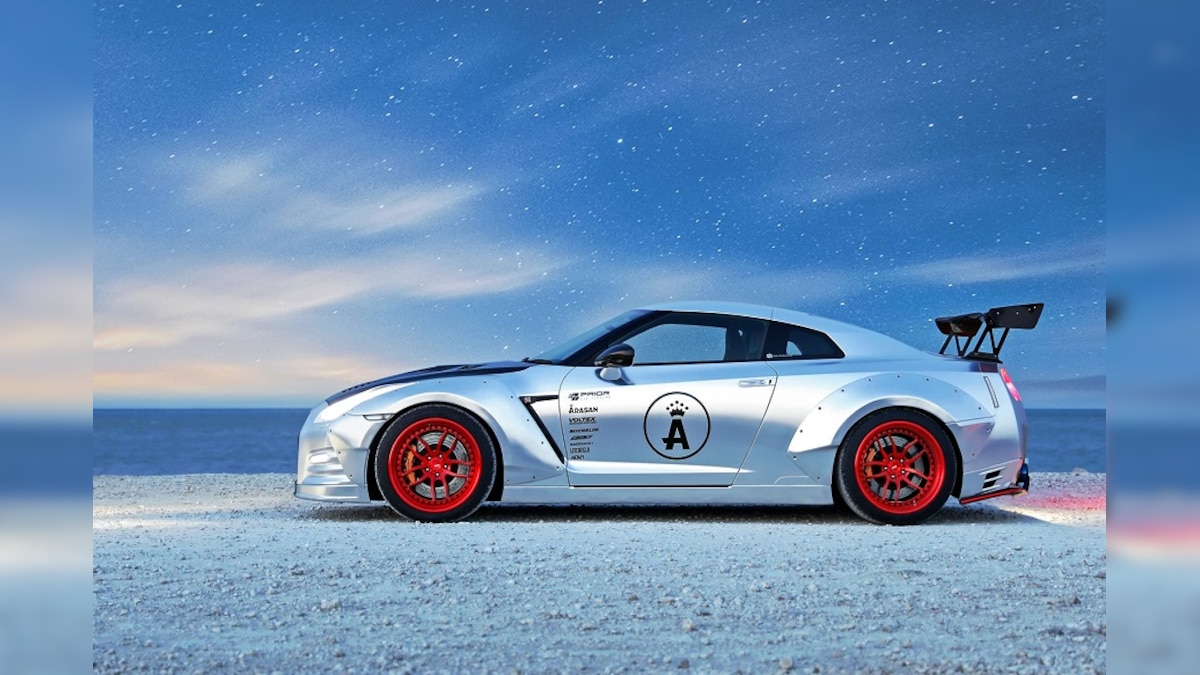 Nissan GT-R Wrapped In Matte Silver Chrome Looks Wild