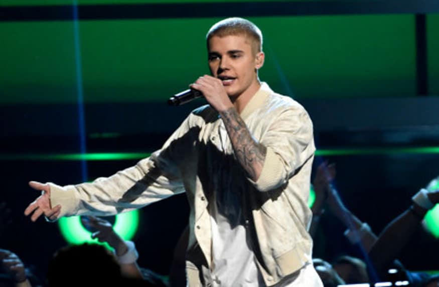 Justin Bieber Almost Blubbers During One Love Manchester Concert