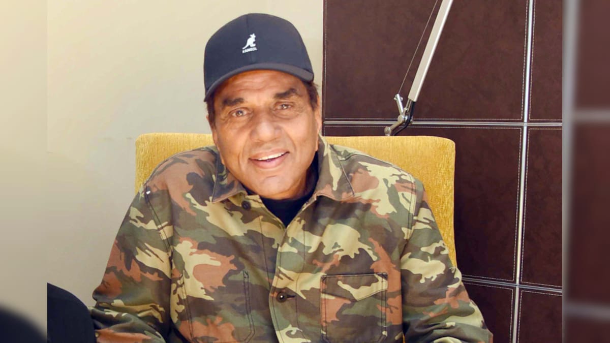 Dharmendra Stopped Drinking Alcohol on Asha Parekh's Suggestion, Here's Why