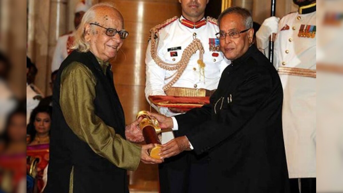 Professor Yash Pal, Eminent Scientist, Passes Away at 90 - News18