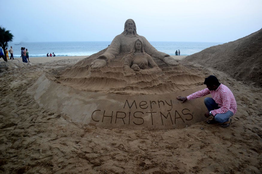 43 Remarkable Sand Sculptures by Sand Artist Sudarshan Pattnaik - News18