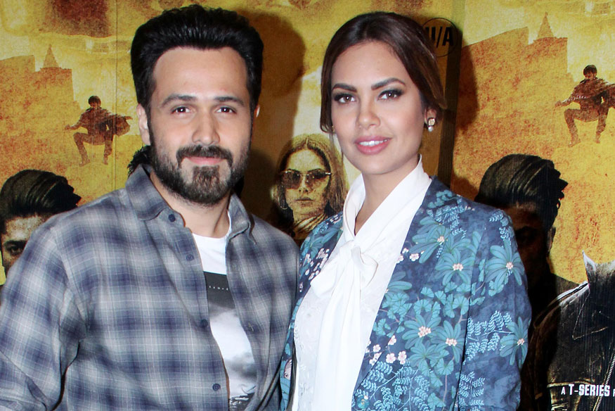 Star Spotting: Emraan Hashmi, Esha Gupta, Aamir Khan, Sonakshi Sinha ...