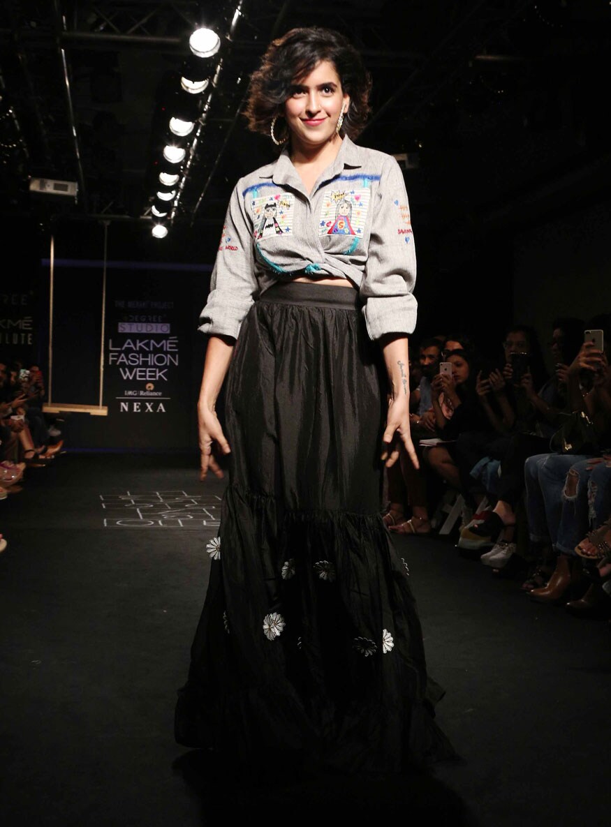 LFW 2017: Bollywood Celebrities at Lakme Fashion Week in Mumbai - News18