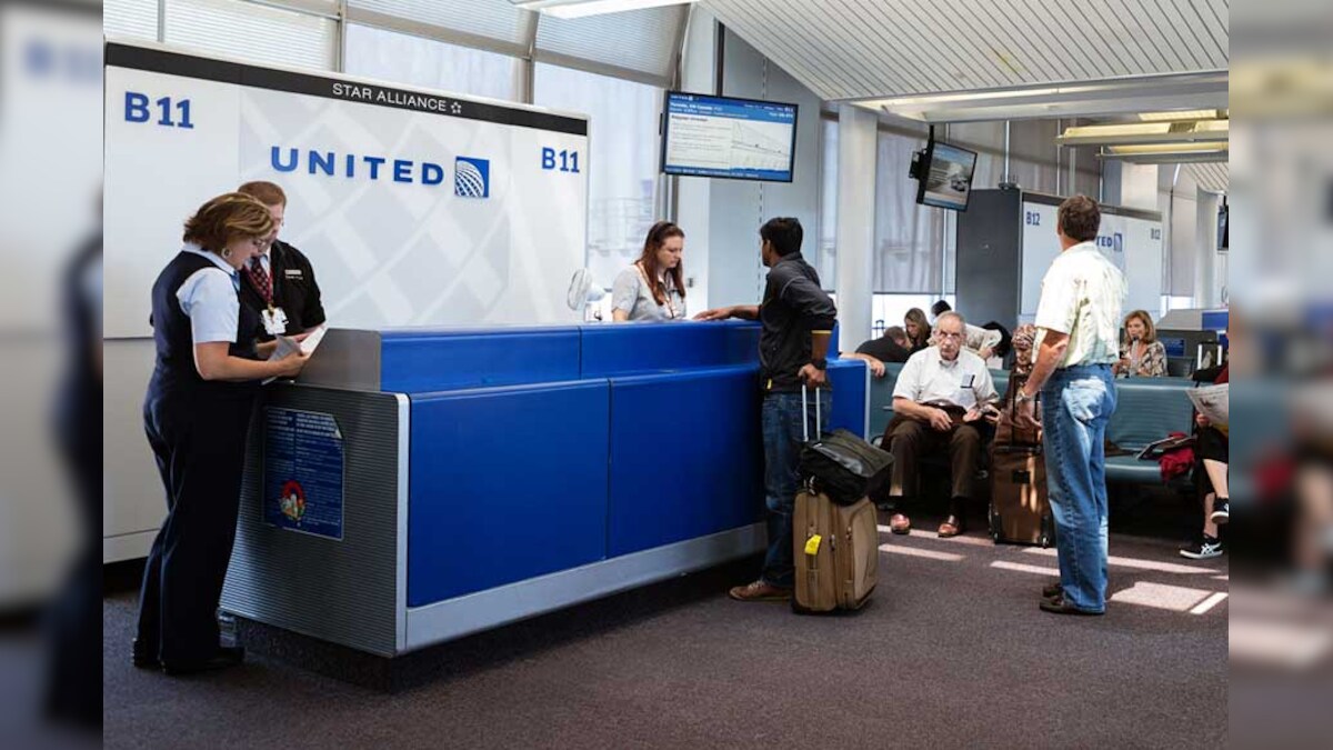 Airline Bumping Rate Drops to Lowest Levels in Decades After United ...