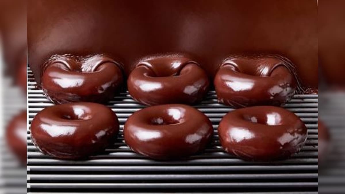 Town Buys All Doughnuts Every Morning, so Shop Owner Can Take Care of ...