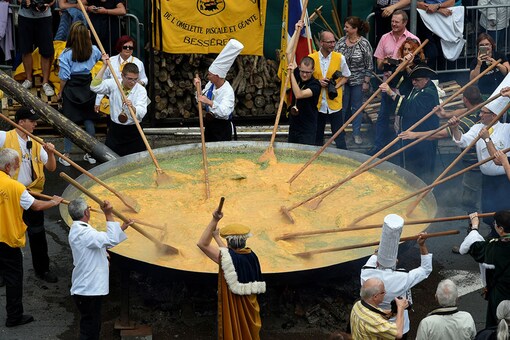 Visitors Flock to Belgium's Giant Omelette Festival Despite Scandal ...